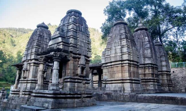 Top 20 Best Temples in Uttarakhand (Garhwal & Kumaon)