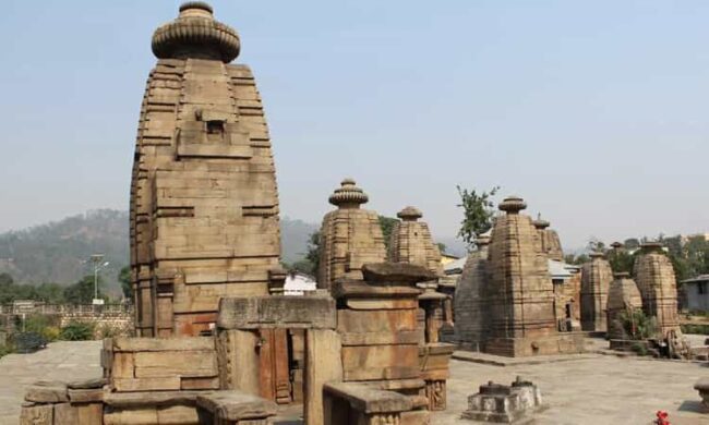Top 20 Best Temples in Uttarakhand (Garhwal & Kumaon)